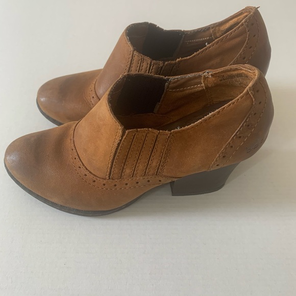 boc | Shoes | Boc Born Concept Brown Leather Ankle Boots Size 7 M ...
